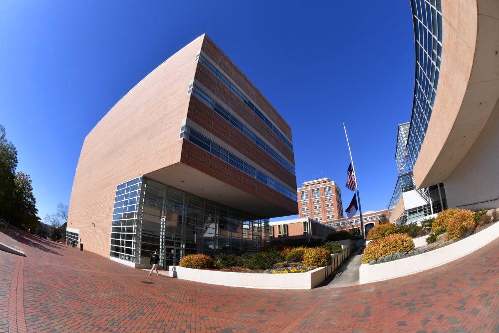 UNC Charlotte Graduate School Located in the Reese Building - The ...